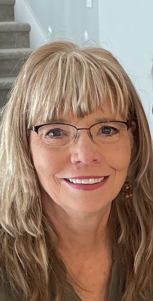 Lisa Evans - Vineyard USA